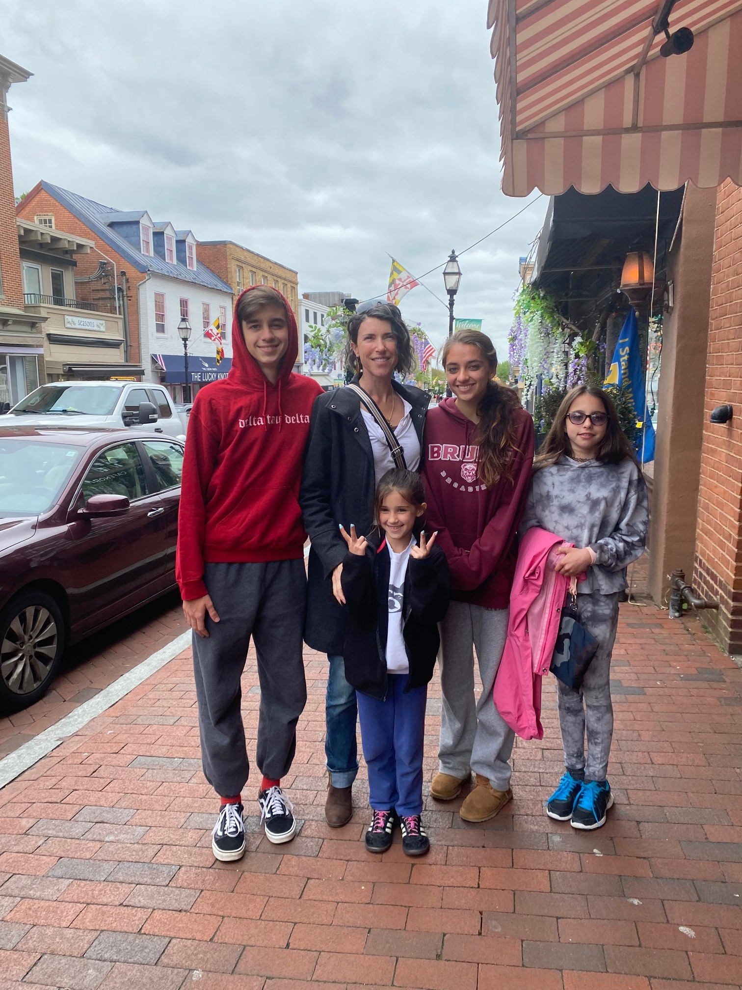 T-Mobile Hires Military Spouses Through Fellowships